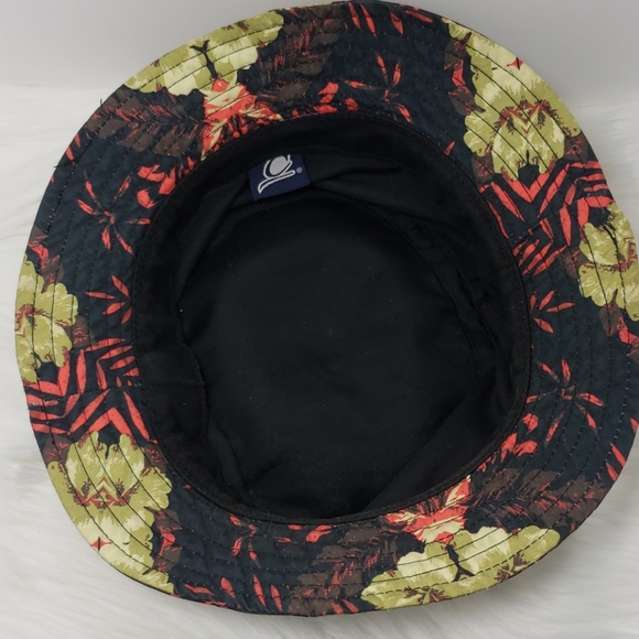 Chuck | Accessories | Original Chuck Bucket Hat Dark Tropical Print ...